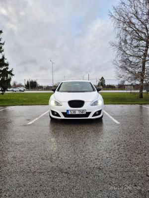 White SEAT Leon 2010 in Tallinn, with an engine capacity of 1.40 L and mileage of 223 thousand km for 4800 €, photo  on AUTOMOTO.COM.LV