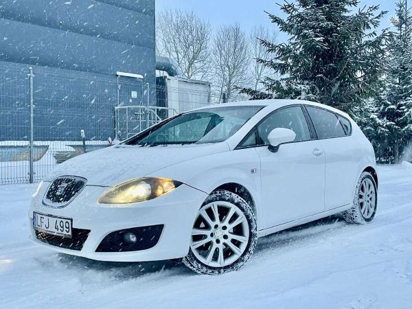 White SEAT Leon 2010 in Panevezys, with an engine capacity of 1.60 L and mileage of 280 thousand km for 3300 €, photo 7 on AUTOMOTO.COM.LV