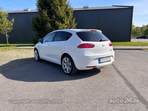 Balts SEAT Leon 2010 Tallina, ar dzinēja tilpumu 1.60 L un nobraukumu 319 tūkst. km par 3600 €, foto 4 vietnē AUTOMOTO.COM.LV