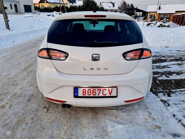 Balts SEAT Leon 2011 Jonava, ar dzinēja tilpumu 1.80 L un nobraukumu 122 tūkst. km par 2999 €, foto 5 vietnē AUTOMOTO.COM.LV
