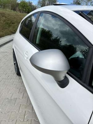 White SEAT Leon 2011 in Vilnius, with an engine capacity of 2.00 L and mileage of 280 thousand km for 4250 €, photo 14 on AUTOMOTO.COM.LV