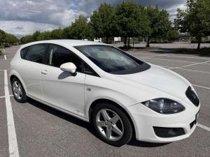 Balts SEAT Leon 2012 Panevēža, ar dzinēja tilpumu 1.60 L un nobraukumu 262 tūkst. km par 3400 €, foto  vietnē AUTOMOTO.COM.LV