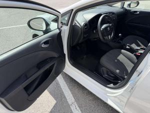 Balts SEAT Leon 2012 Panevēža, ar dzinēja tilpumu 1.60 L un nobraukumu 262 tūkst. km par 3400 €, foto 12 vietnē AUTOMOTO.COM.LV