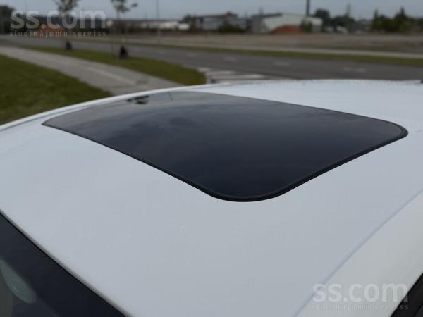 Сеат Леон 2012 в Лиепая на AUTOMOTO.COM.LV Белый Сеат Леон 2012 в Лиепая, объемом двигателя 2.00 л и пробегом 288 тыс. км за 4800 €, фото 10 на AUTOMOTO.COM.LV