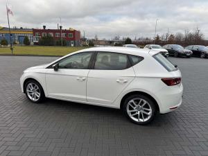 White SEAT Leon 2013 in Telschi, with an engine capacity of 1.60 L and mileage of 251 thousand km for 4800 €, photo 4 on AUTOMOTO.COM.LV