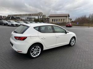 White SEAT Leon 2013 in Telschi, with an engine capacity of 1.60 L and mileage of 251 thousand km for 4800 €, photo 9 on AUTOMOTO.COM.LV