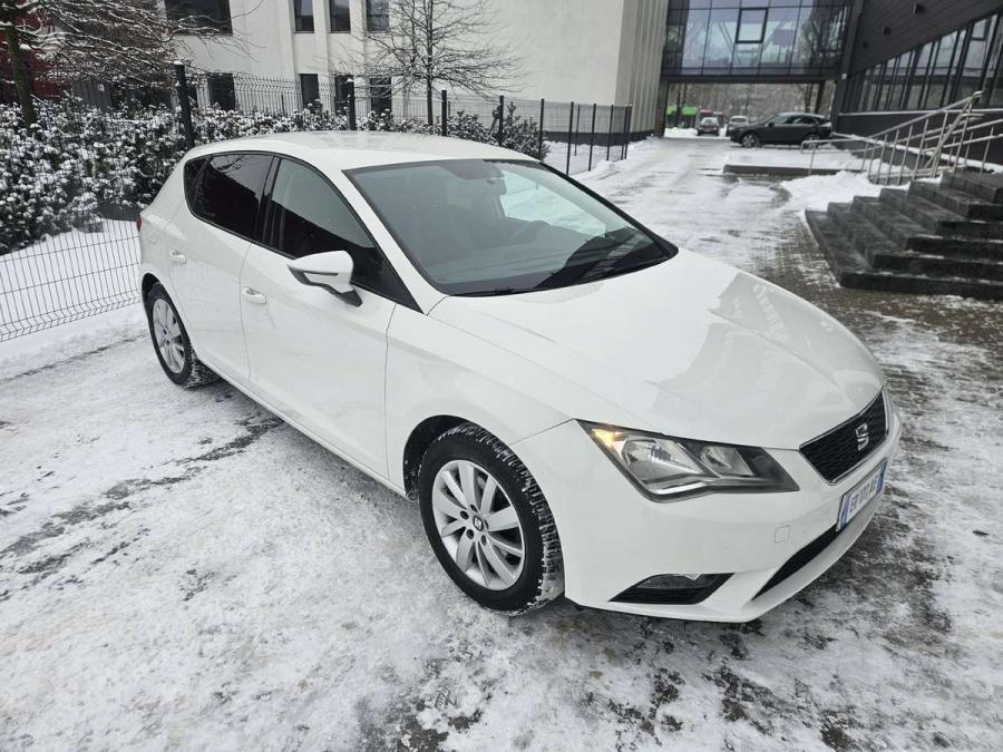 White SEAT Leon 2013 in Kaunas, with an engine capacity of 1.60 L and mileage of 261 thousand km for 5250 €, photo 14 on AUTOMOTO.COM.LV