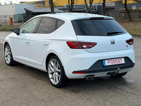 Balts SEAT Leon 2013 Tauragė, ar dzinēja tilpumu 1.97 L un nobraukumu 268 tūkst. km par 8900 €, foto 9 vietnē AUTOMOTO.COM.LV