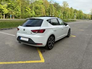 White SEAT Leon 2013 in Klaipeda, with an engine capacity of 2.00 L and mileage of 267 thousand km for 8000 €, photo 4 on AUTOMOTO.COM.LV