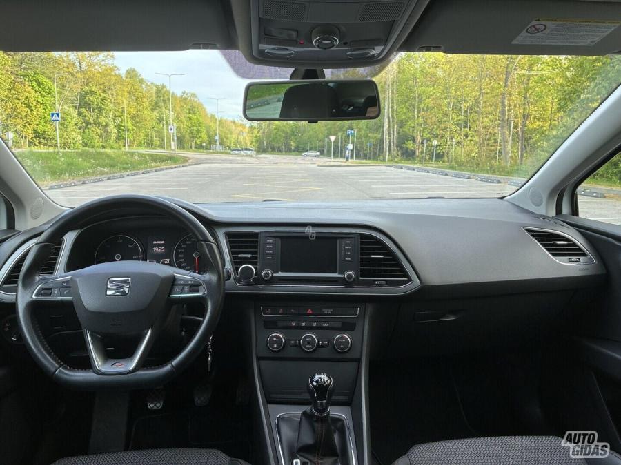 White SEAT Leon 2013 in Klaipeda, with an engine capacity of 2.00 L and mileage of 267 thousand km for 8000 €, photo 10 on AUTOMOTO.COM.LV