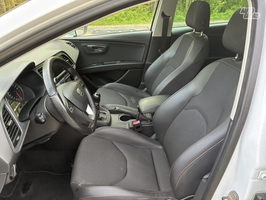 White SEAT Leon 2013 in Klaipeda, with an engine capacity of 2.00 L and mileage of 267 thousand km for 8000 €, photo 12 on AUTOMOTO.COM.LV
