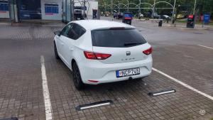 Balts SEAT Leon 2013 Viļņa, ar dzinēja tilpumu 1.60 L un nobraukumu 375 tūkst. km par 4500 €, foto  vietnē AUTOMOTO.COM.LV