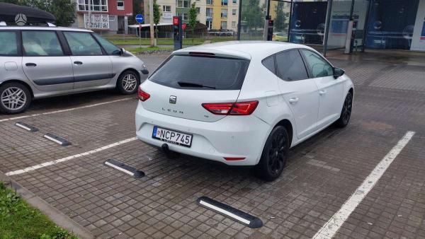 Balts SEAT Leon 2013 Viļņa, ar dzinēja tilpumu 1.60 L un nobraukumu 375 tūkst. km par 4500 €, foto 2 vietnē AUTOMOTO.COM.LV