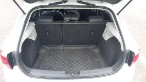 Balts SEAT Leon 2013 Viļņa, ar dzinēja tilpumu 1.60 L un nobraukumu 375 tūkst. km par 4500 €, foto 14 vietnē AUTOMOTO.COM.LV