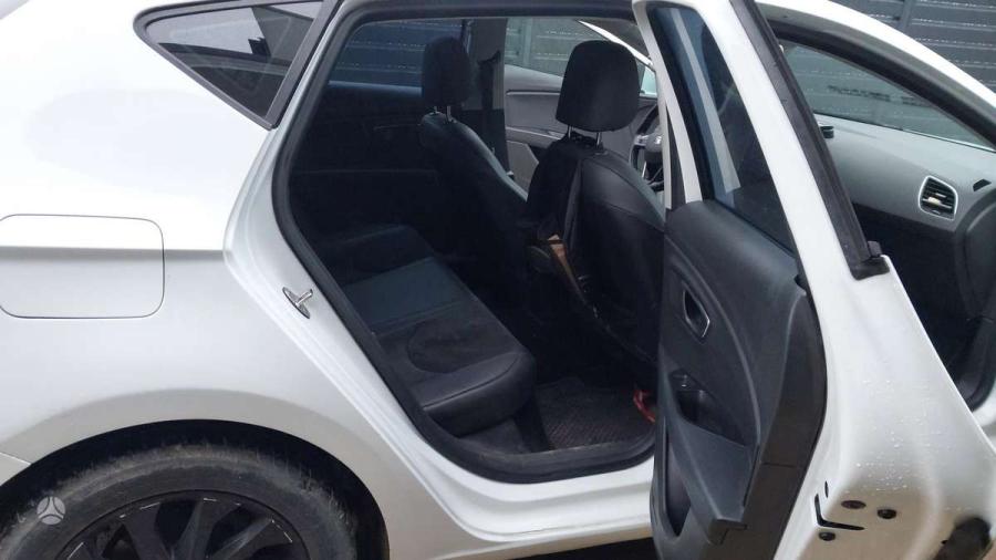 Balts SEAT Leon 2013 Viļņa, ar dzinēja tilpumu 1.60 L un nobraukumu 375 tūkst. km par 4500 €, foto 17 vietnē AUTOMOTO.COM.LV