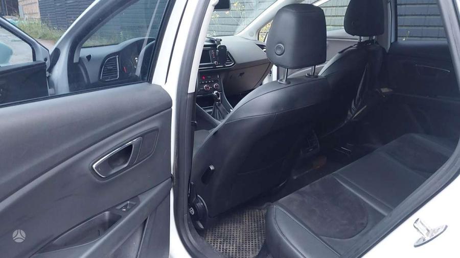 Balts SEAT Leon 2013 Viļņa, ar dzinēja tilpumu 1.60 L un nobraukumu 375 tūkst. km par 4500 €, foto 19 vietnē AUTOMOTO.COM.LV
