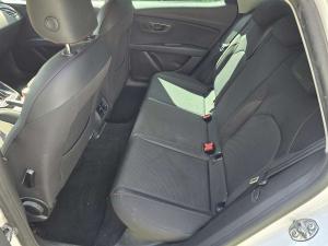 White SEAT Leon 2013 in Utena, with an engine capacity of 1.97 L and mileage of 226 thousand km for 5600 €, photo 20 on AUTOMOTO.COM.LV