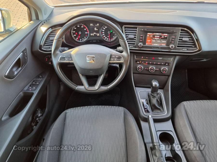 White SEAT Leon 2013 in Tallinn, with an engine capacity of 1.20 L and mileage of 199 thousand km for 6900 €, photo 6 on AUTOMOTO.COM.LV