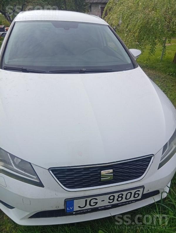 White SEAT Leon 2013 in Bauska, with an engine capacity of 1.60 L and mileage of 0 thousand km for 4200 €, photo 3 on AUTOMOTO.COM.LV