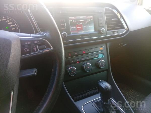 White SEAT Leon 2013 in Bauska, with an engine capacity of 1.60 L and mileage of 0 thousand km for 4200 €, photo 9 on AUTOMOTO.COM.LV