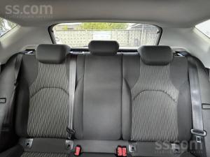 White SEAT Leon 2014 in Daugavpils, with an engine capacity of 2.00 L and mileage of 0 thousand km for 7850 €, photo 29 on AUTOMOTO.COM.LV