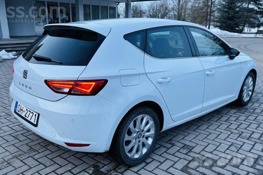 White SEAT Leon 2014 in Bauska, with an engine capacity of 1.60 L and mileage of 255 thousand km for 5800 €, photo 6 on AUTOMOTO.COM.LV