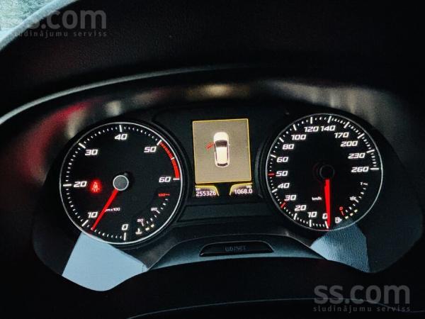 White SEAT Leon 2014 in Bauska, with an engine capacity of 1.60 L and mileage of 255 thousand km for 5800 €, photo 8 on AUTOMOTO.COM.LV