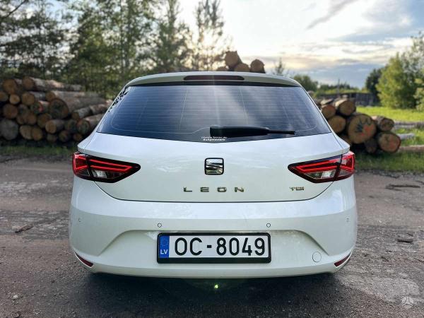 White SEAT Leon 2014 in Daugavpils, with an engine capacity of 1.97 L and mileage of 230 thousand km for 7450 €, photo 7 on AUTOMOTO.COM.LV