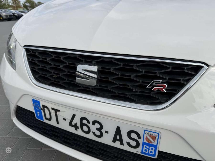 White SEAT Leon 2015 in Telschi, with an engine capacity of 1.97 L and mileage of 225 thousand km for 8200 €, photo 13 on AUTOMOTO.COM.LV