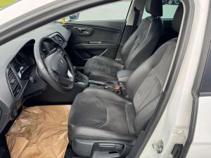 White SEAT Leon 2015 in Telschi, with an engine capacity of 1.97 L and mileage of 225 thousand km for 8200 €, photo 19 on AUTOMOTO.COM.LV