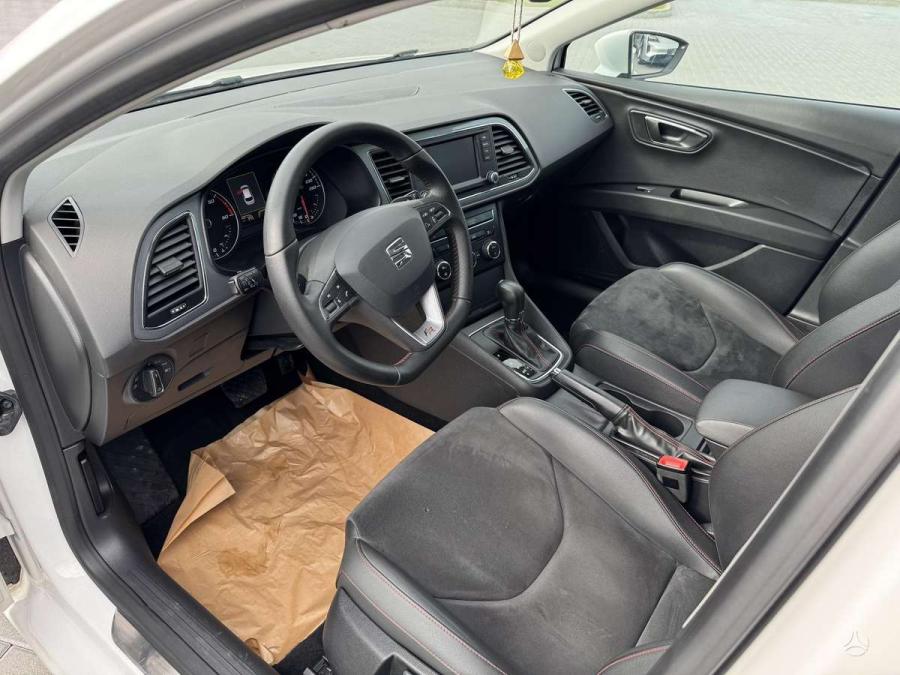 White SEAT Leon 2015 in Telschi, with an engine capacity of 1.97 L and mileage of 225 thousand km for 8200 €, photo 20 on AUTOMOTO.COM.LV