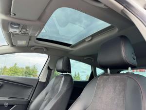 White SEAT Leon 2015 in Telschi, with an engine capacity of 1.97 L and mileage of 225 thousand km for 8200 €, photo 28 on AUTOMOTO.COM.LV