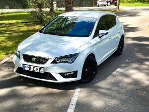 Balts SEAT Leon 2016 Šauļi, ar dzinēja tilpumu 1.97 L un nobraukumu 210 tūkst. km par 8000 €, foto  vietnē AUTOMOTO.COM.LV