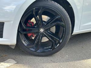 Balts SEAT Leon 2016 Šauļi, ar dzinēja tilpumu 1.97 L un nobraukumu 210 tūkst. km par 8000 €, foto 8 vietnē AUTOMOTO.COM.LV