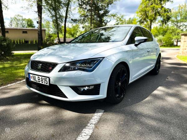 Balts SEAT Leon 2016 Šauļi, ar dzinēja tilpumu 1.97 L un nobraukumu 210 tūkst. km par 8000 €, foto 9 vietnē AUTOMOTO.COM.LV