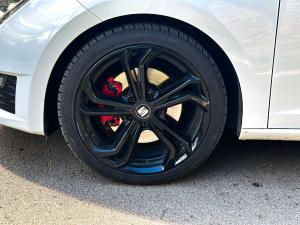 Balts SEAT Leon 2016 Šauļi, ar dzinēja tilpumu 1.97 L un nobraukumu 210 tūkst. km par 8000 €, foto 17 vietnē AUTOMOTO.COM.LV