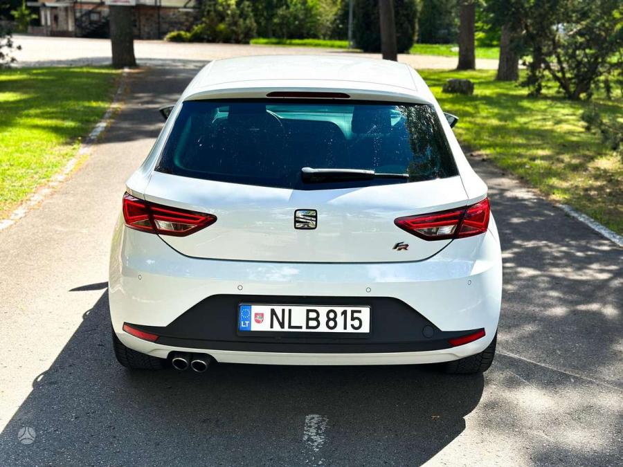 Balts SEAT Leon 2016 Šauļi, ar dzinēja tilpumu 1.97 L un nobraukumu 210 tūkst. km par 8000 €, foto 19 vietnē AUTOMOTO.COM.LV