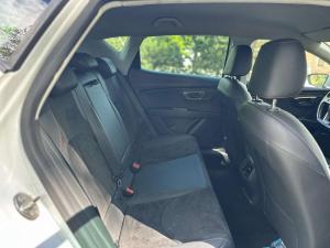 Balts SEAT Leon 2016 Šauļi, ar dzinēja tilpumu 1.97 L un nobraukumu 210 tūkst. km par 8000 €, foto 24 vietnē AUTOMOTO.COM.LV