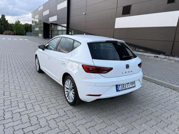 White SEAT Leon 2019 in Panevezys, with an engine capacity of 1.60 L and mileage of 176 thousand km for 10500 €, photo 5 on AUTOMOTO.COM.LV