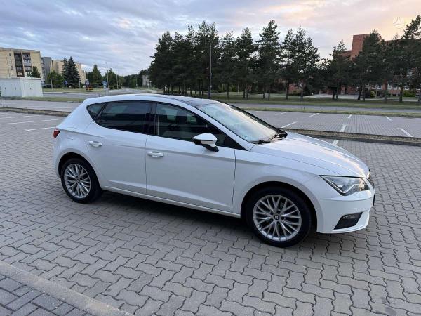White SEAT Leon 2019 in Panevezys, with an engine capacity of 1.60 L and mileage of 176 thousand km for 10500 €, photo 9 on AUTOMOTO.COM.LV