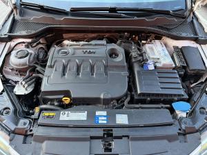 White SEAT Leon 2019 in Panevezys, with an engine capacity of 1.60 L and mileage of 176 thousand km for 10500 €, photo 25 on AUTOMOTO.COM.LV