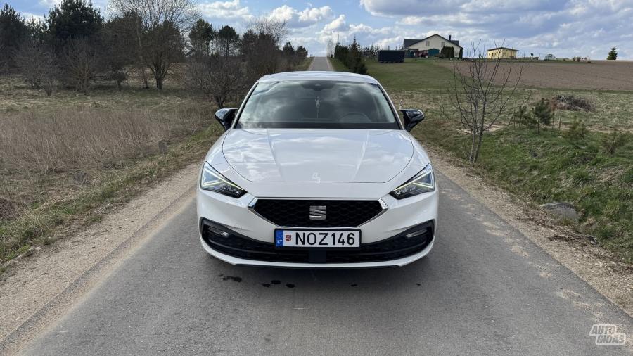 Balts SEAT Leon 2021 Viļņa, ar dzinēja tilpumu 2.00 L un nobraukumu 291 tūkst. km par 13200 €, foto 3 vietnē AUTOMOTO.COM.LV