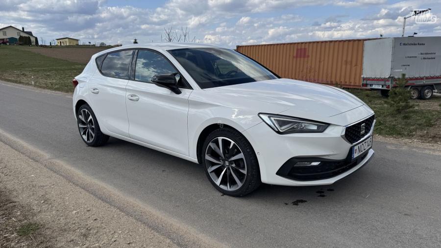 Balts SEAT Leon 2021 Viļņa, ar dzinēja tilpumu 2.00 L un nobraukumu 291 tūkst. km par 13200 €, foto 4 vietnē AUTOMOTO.COM.LV