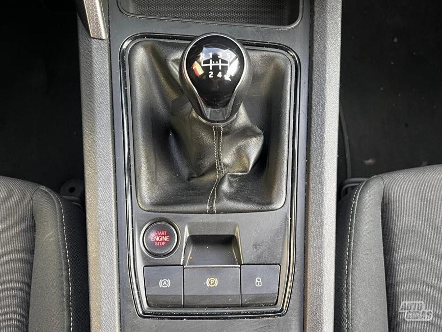 Balts SEAT Leon 2021 Kauņa, ar dzinēja tilpumu 2.00 L un nobraukumu 155 tūkst. km par 9500 €, foto 12 vietnē AUTOMOTO.COM.LV
