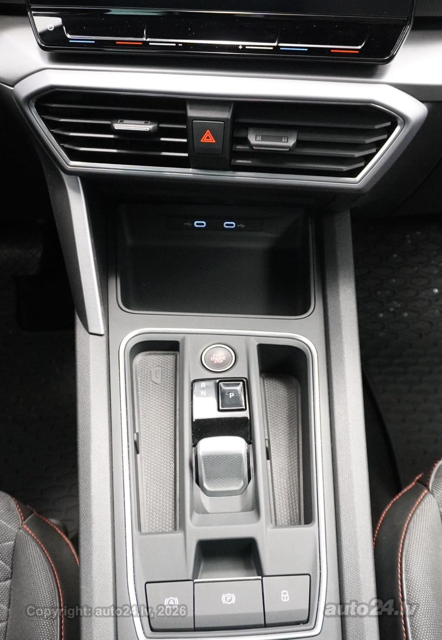 Balts SEAT Leon 2021 Tartu, ar dzinēja tilpumu 1.50 L un nobraukumu 42 tūkst. km par 17500 €, foto 18 vietnē AUTOMOTO.COM.LV