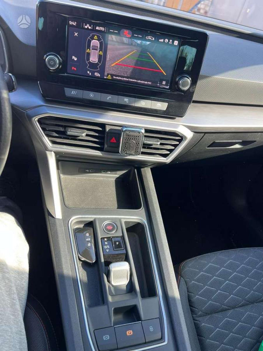 Balts SEAT Leon 2021 Panevēža, ar dzinēja tilpumu 1.50 L un nobraukumu 24 tūkst. km par 10900 €, foto 8 vietnē AUTOMOTO.COM.LV