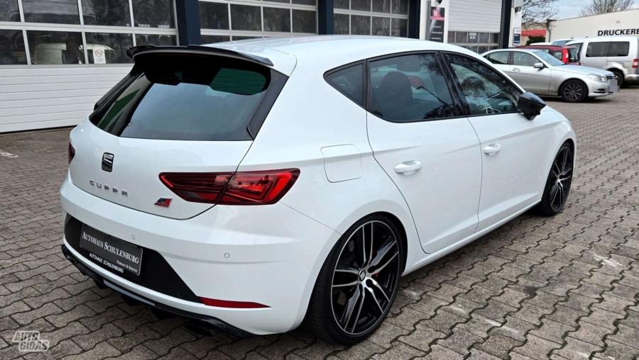 Balts SEAT Leon 2018 Kauņa, ar dzinēja tilpumu 2.00 L un nobraukumu 83 tūkst. km par 26519 €, foto 7 vietnē AUTOMOTO.COM.LV