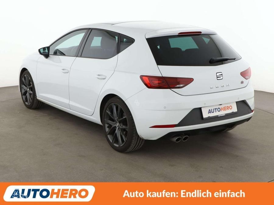 Balts SEAT Leon 2019 Kauņa, ar dzinēja tilpumu 1.50 L un nobraukumu 36 tūkst. km par 21834 €, foto 4 vietnē AUTOMOTO.COM.LV