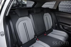 White SEAT Leon 2021 in Riga, with an engine capacity of 2.00 L and mileage of 160 thousand km for 15550 €, photo 20 on AUTOMOTO.COM.LV