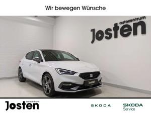 Balts SEAT Leon 2022 Kauņa, ar dzinēja tilpumu 2.00 L un nobraukumu 13 tūkst. km par 30630 €, foto  vietnē AUTOMOTO.COM.LV